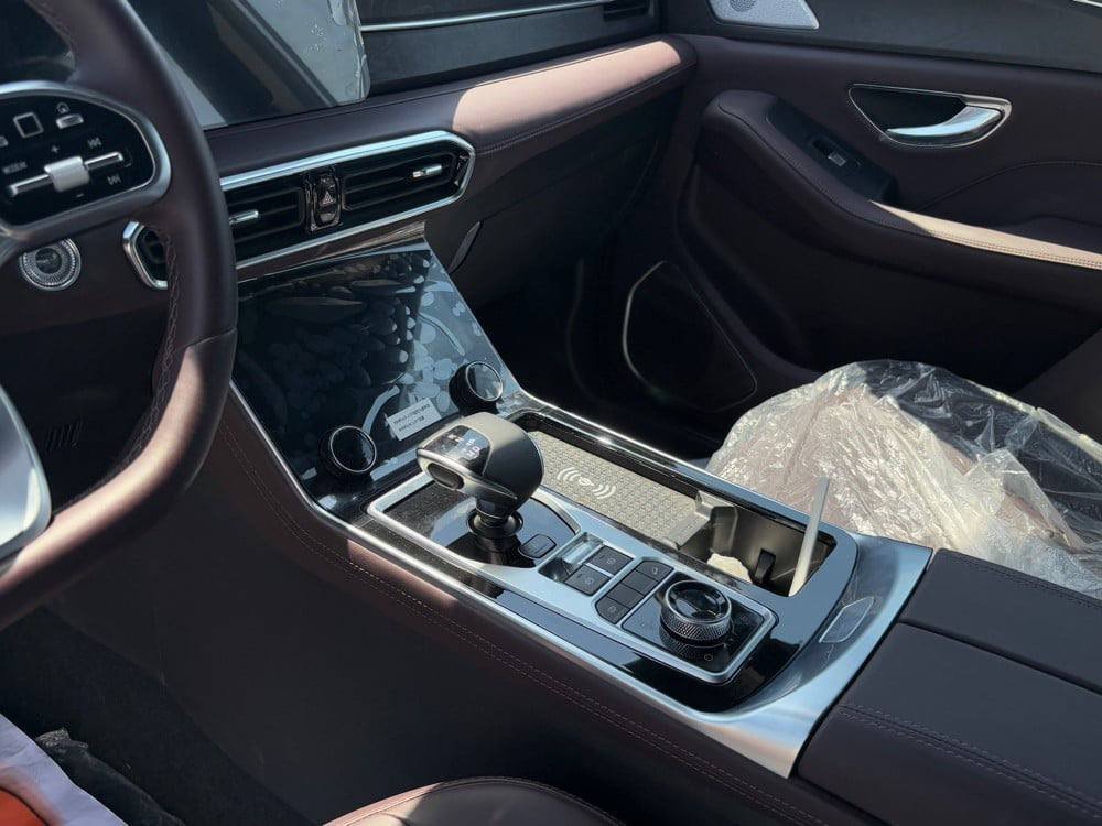 Jetour X90 Plus Luxury – Alaa Allan Automotive